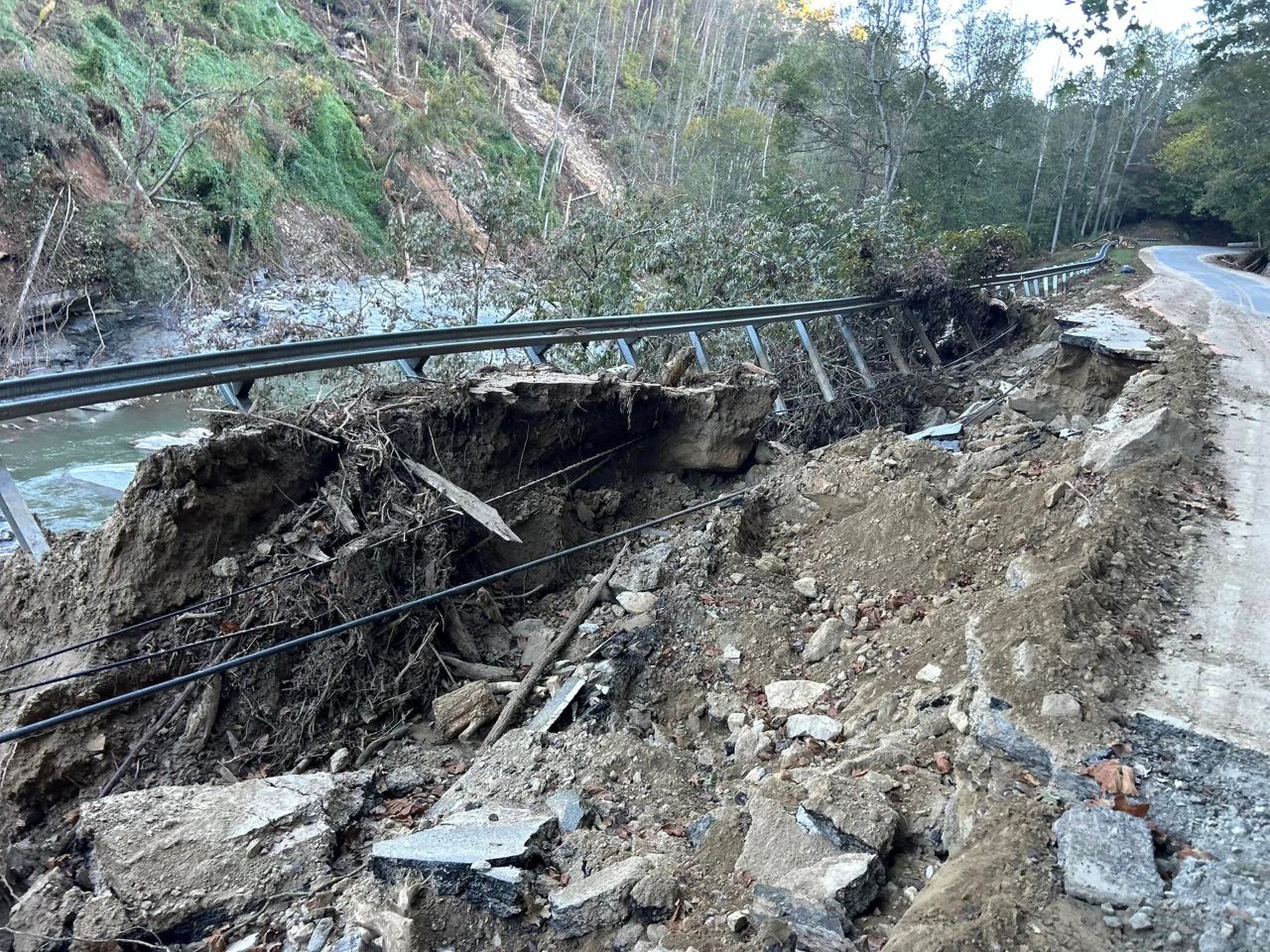 Mountain Mule Packer Ranch supplies Hurricane Helene victims