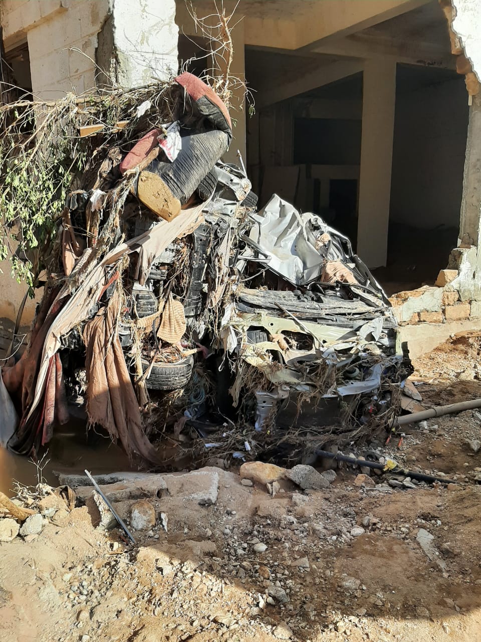 Derna destroyed by flood, geologist recalls horrifying aftermath